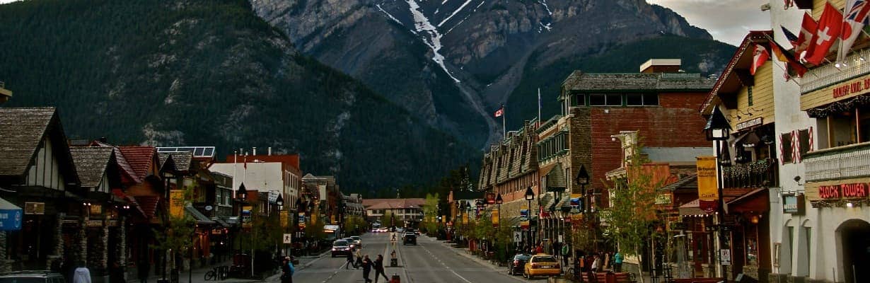 Wild Banff | Expedia