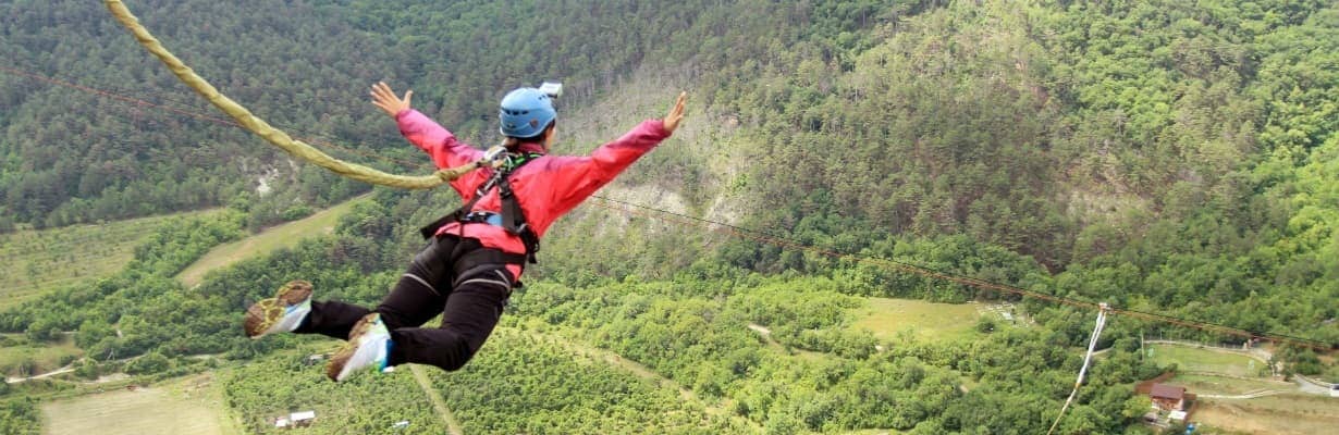 Extreme air and land summer sports | Expedia